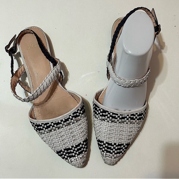 J. Crew | Shoes | Jcrew Pointed Toe Woven Leather Flats Navywhite ...